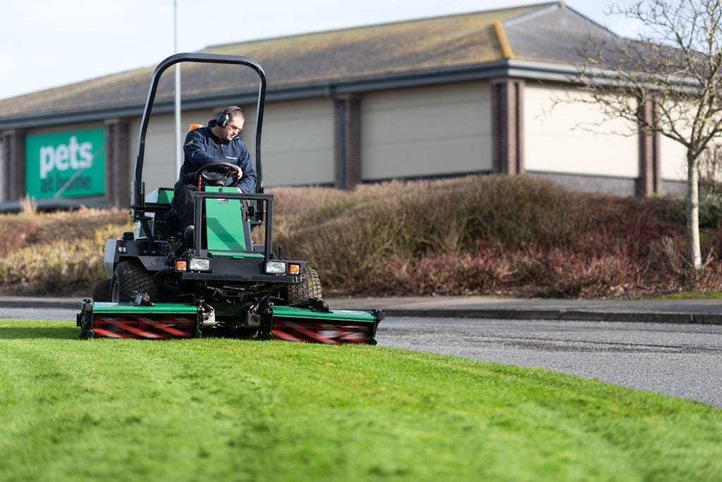 Commercial Lawn Mowing | Countrywide Grounds Maintenance